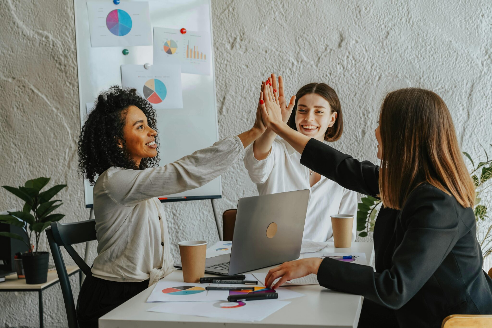 Motivation vs. Engagement: What Leaders Need to Know - Intandid